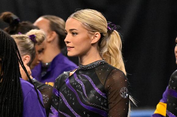 Patrick Mahomes’ Wife Brittany, Jared Goff’s Wife Christen Left in Awe ...