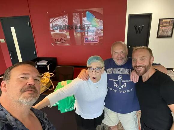 Birds Are Raining From the Skies in Connecticut - NewsBreak