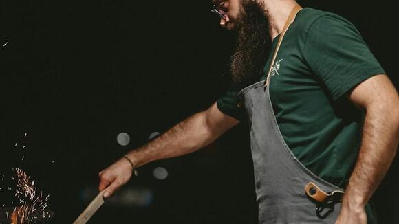 Why More Home Cooks Are Returning to Traditional Cooking Methods ...