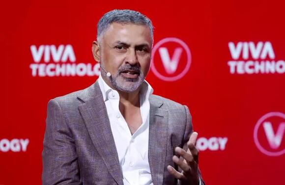 Palo Alto CEO Calls AI-Led Software Selloff ‘Paranoid' — Sees Big ...