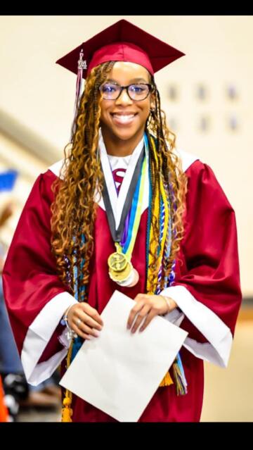 South Central graduate named Robertson scholar