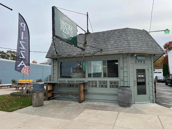 New Wood-Fired Pizza Restaurant Opens Up in Muskegon - NewsBreak