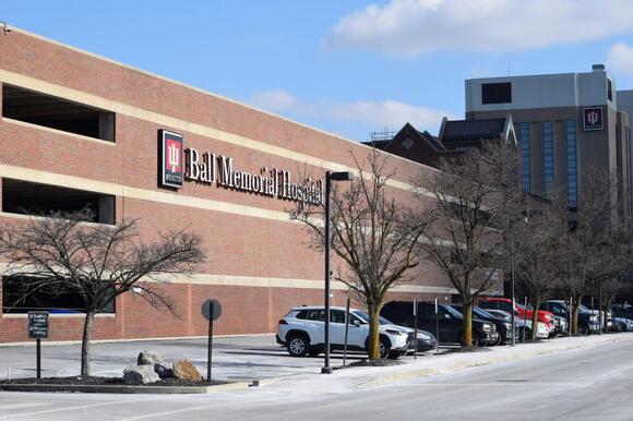Indiana pharmacist charged in ‘astronomical’ drug theft case still ...