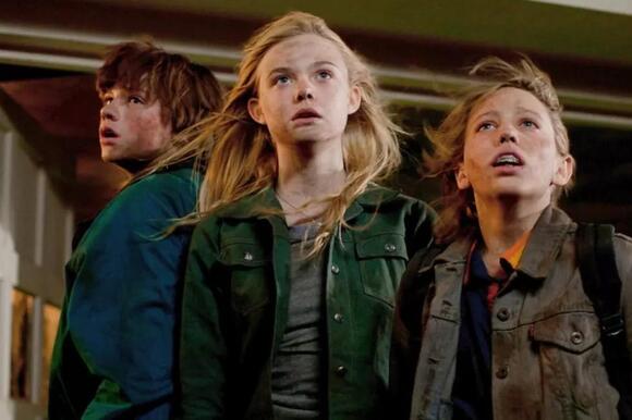 25 Movies and TV Shows to Watch Now That ‘Stranger Things’ Is Over ...