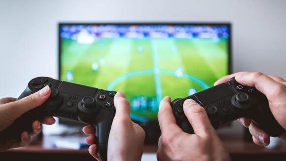 The Evolution of Gaming Consoles: From Simple Dots to Gaming Empires ...