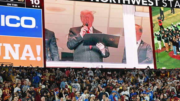 Trump Booed, Flipped Off at Washington Commanders Game - NewsBreak