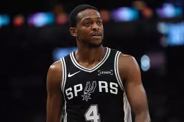 De’Aaron Fox Reveals His “Sacrifice” for Spurs After Disappointing ...