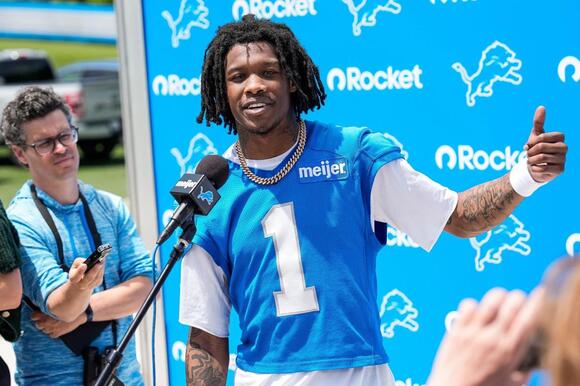 Full List of Every NFL Player Who Changed Jersey Numbers This Offseason ...