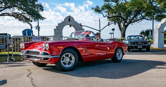 14 Most Iconic Classic Corvettes Ever Made - NewsBreak