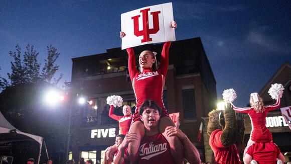 Indiana cheer teams to compete at nationals - NewsBreak