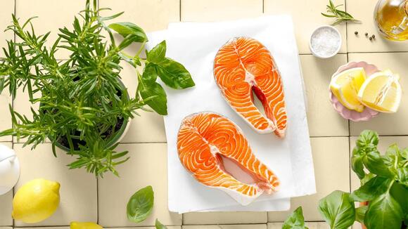 Gout-Friendly Fish: What to Eat and What to Avoid - NewsBreak