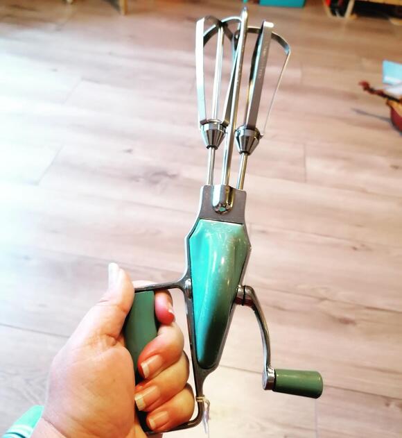 25 Vintage Kitchen Gadgets That No Longer Exist (But Should) - NewsBreak