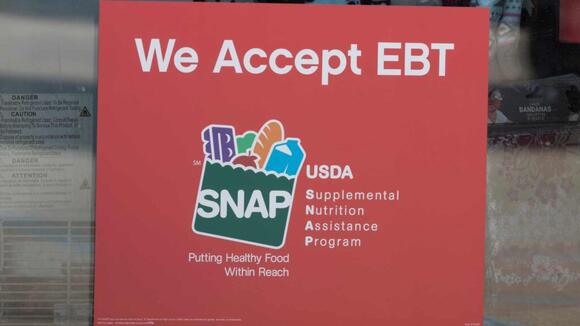 Judge Blocks U.S. Soda and Candy Ban for Food Stamp Users - NewsBreak