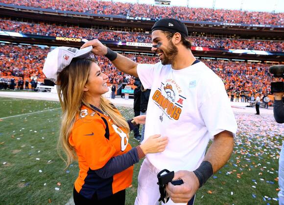 Jessie James Decker Has a Jaw-Dropping Bikini Collection - NewsBreak