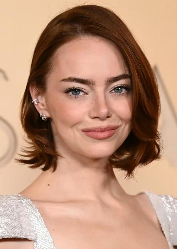 5 Chic 2026 Hair Trends Women Over 40 Are Asking For Right Now - NewsBreak