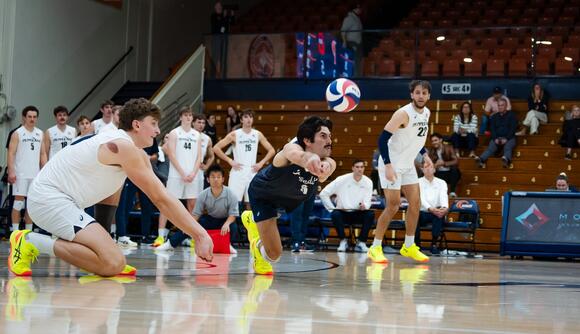 Pepperdine Volleyball’s Reilly selected for Team USA’s VNL pool - NewsBreak