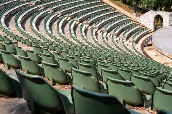 Top Outdoor Concert Venues In The US - NewsBreak