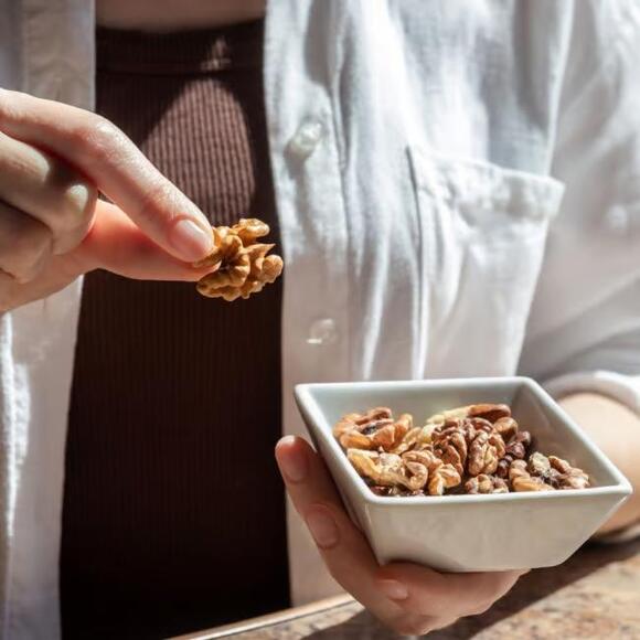 7 'Excellent' Foods That Can Naturally Lower Blood Sugar In 2026 ...