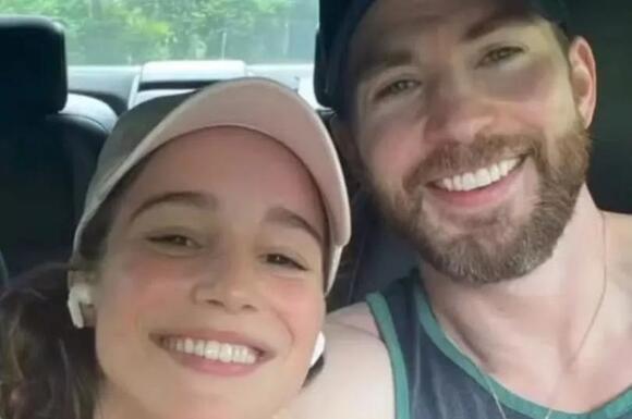 Who is Alba Baptista as she welcomes a baby with Chris Evans - NewsBreak