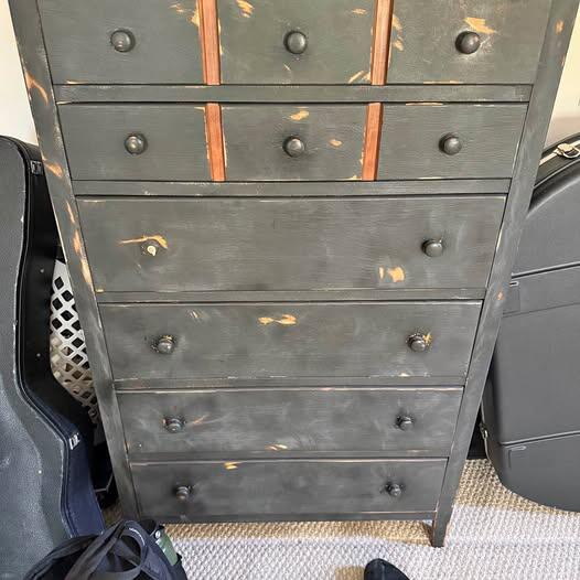 🎁 Freebies Up for Grabs in Pollocksville — Furniture & More - NewsBreak