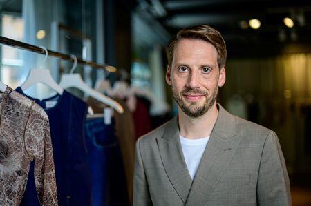H&M seeks to lure US shoppers as fast-fashion rivals hike prices due to ...