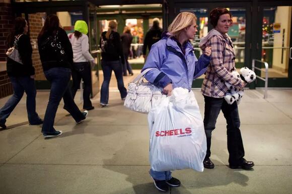 Costco Rolls Out New Perk For Credit Card Holders In Minnesota - NewsBreak