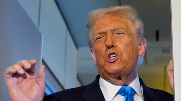 Trump Attacks ‘Ugly’ Enemy in Air Force One Tantrum - NewsBreak
