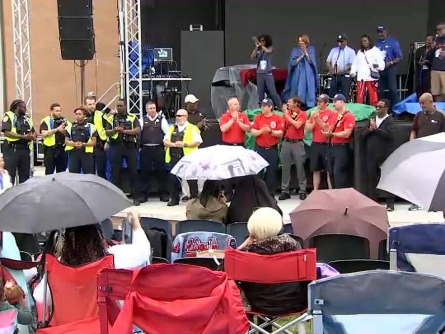 ‘Made sure we stayed safe:' Emergency crews honored for response to ...