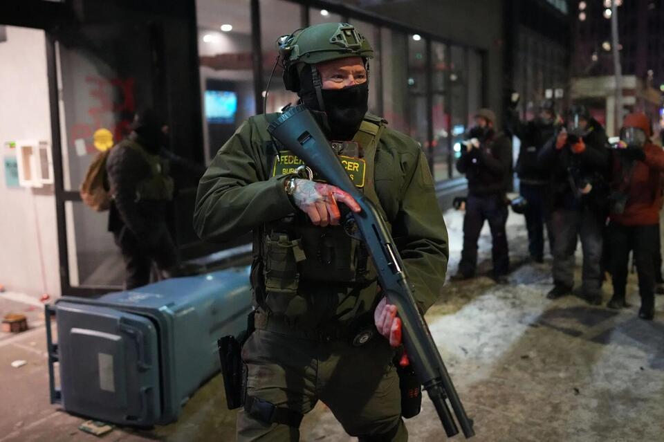 The Latest: Border Patrol commander and some agents expected to leave ...