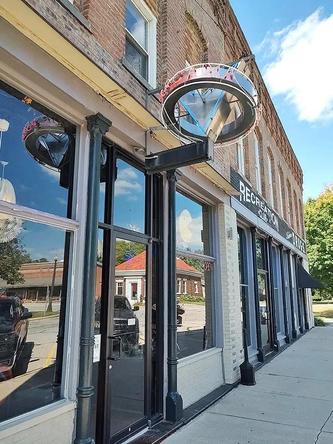 This Nostalgic Arcade Museum In Illinois Will Transport You Back To The ...