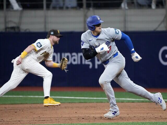 Dodgers rally to beat Padres 5-2 in season opener, first MLB game in ...