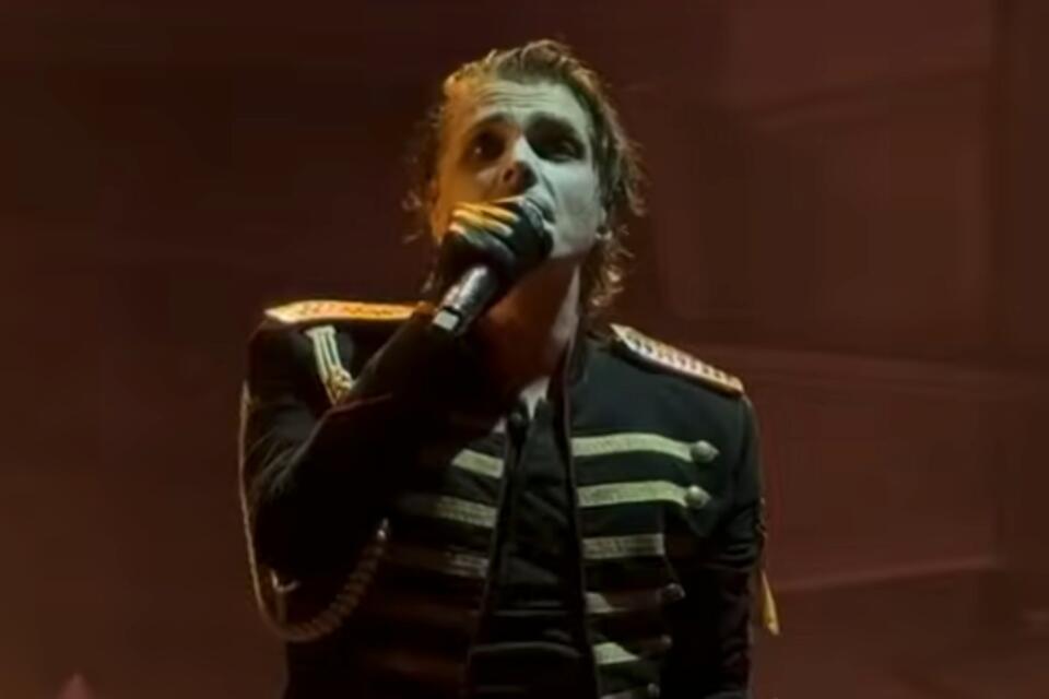 My Chemical Romance Fan Theories Explode - NewsBreak