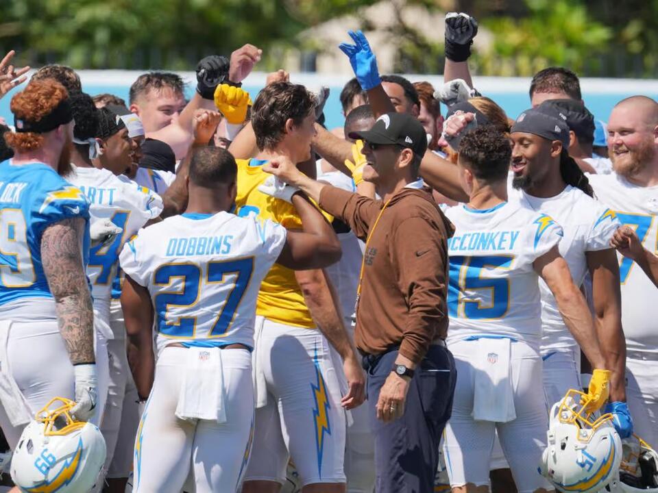 Identifying Los Angeles Chargers 2 Critical Roster Gaps And How to Fix ...