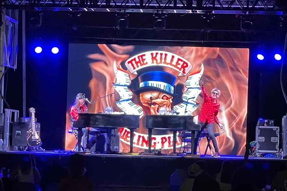 Get Ready For Texas-Sized Laughs And Music With The Killer Dueling ...