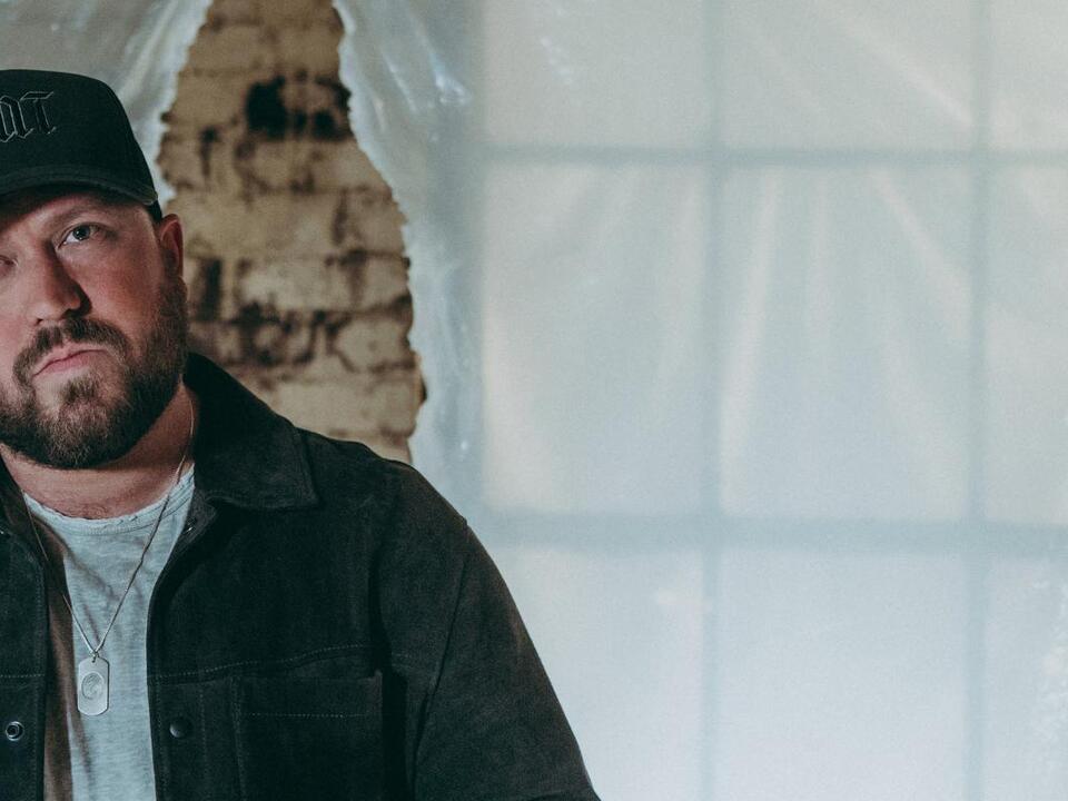 Exclusive: Mitchell Tenpenny Puts Fresh Spin on Goo Goo Dolls Classic ...