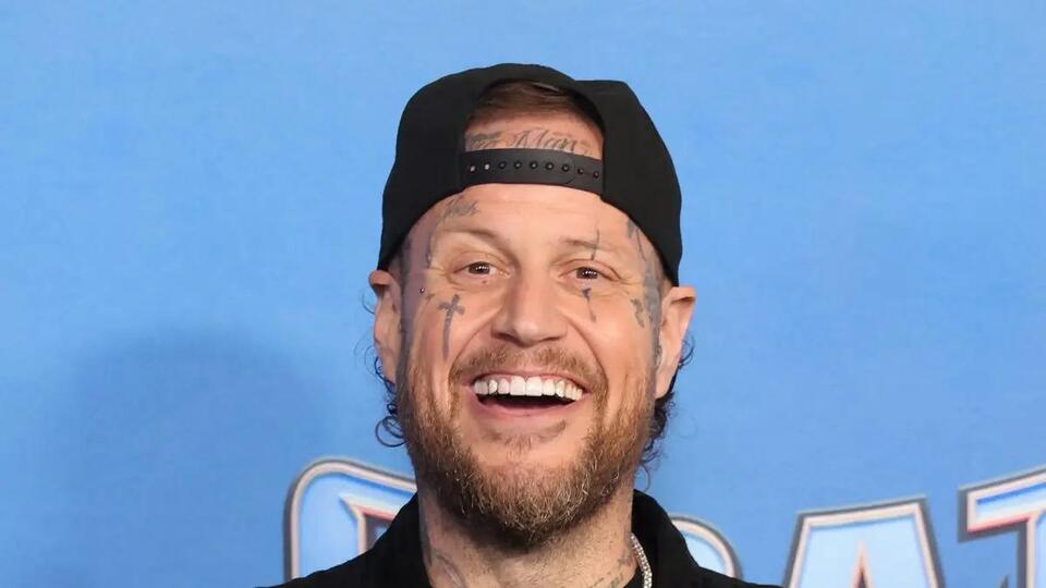 Jelly Roll Gives 'Weight Loss Update' After Bombshell Divorce Filing as ...