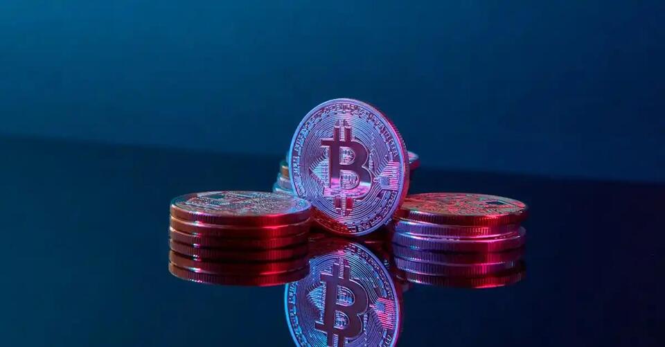 Bitcoin Mining Crash: Bitmain Slashes Hardware Costs To Stay Afloat ...