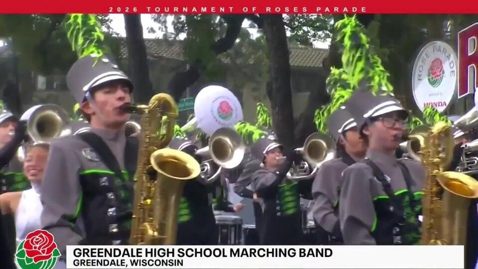 Greendale High School Marching Band performs in the 2026 Rose Parade ...