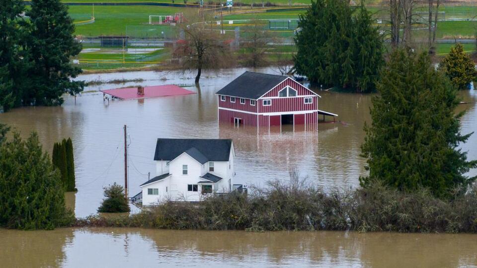 Floodwaters recede across western Washington as officials warn of more ...