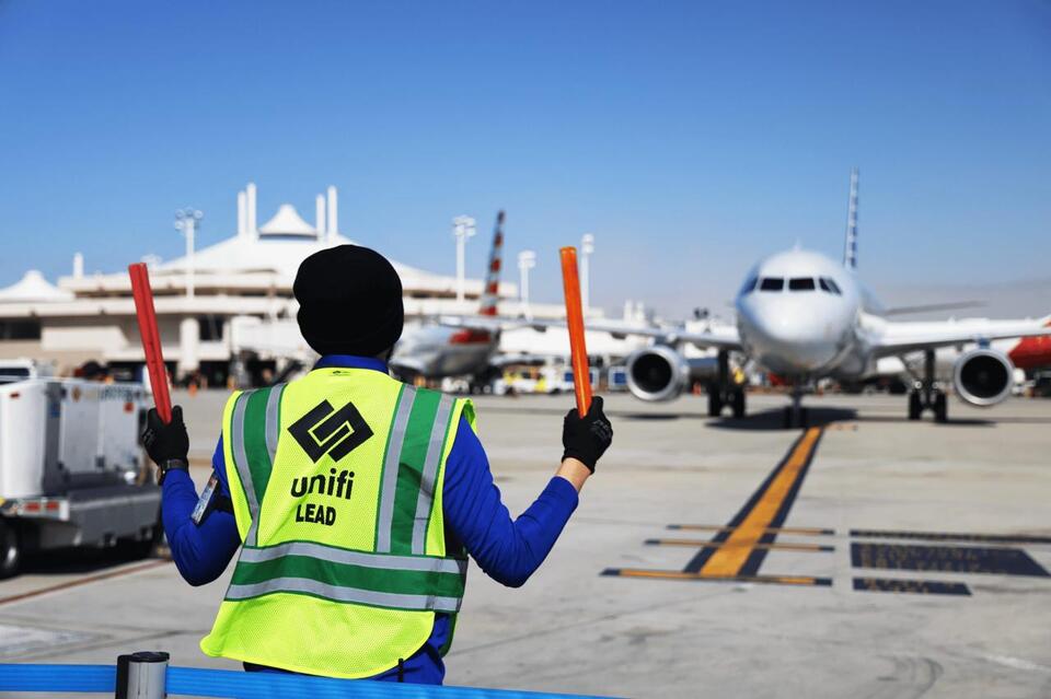 Ground stop lifted at Palm Springs airport after air traffic control ...