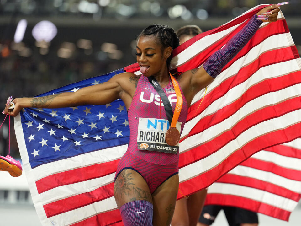 Angel Reese Has Two-Word Message for Sha'Carri Richardson Ahead of 100m ...