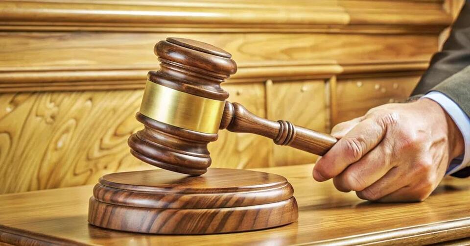 Illinois man charged with forgery, identity fraud after alleged check ...