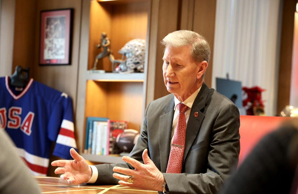 Carter met with podcaster in over a dozen meetings, calendar shows ...