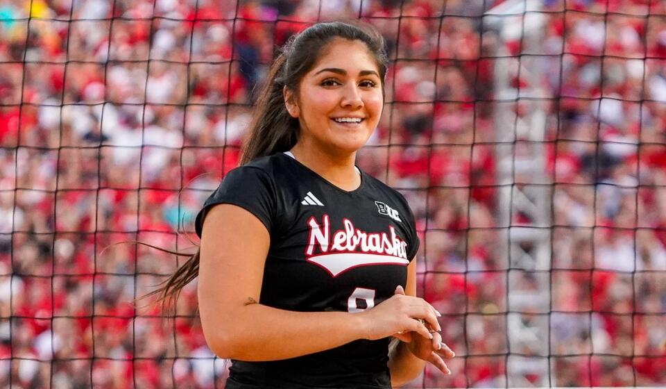 Lexi Rodriguez’s Boyfriend Daniel Wetter, Ex-Teammates Maisie Boesiger ...