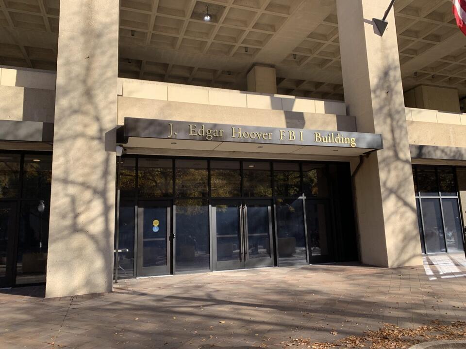 Trump may put hundreds of federal buildings up for sale, including FBI ...