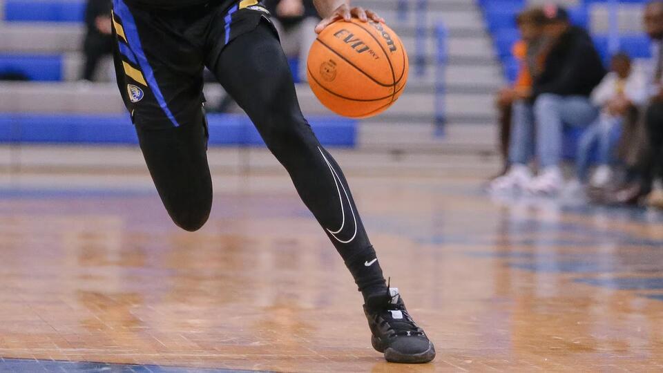 Academy Charter topples Thomas Edison Energy Charter - Boys basketball ...