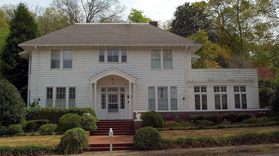 Davis C. Cooper House in Oxford, Alabama: built in 1911, historic home ...