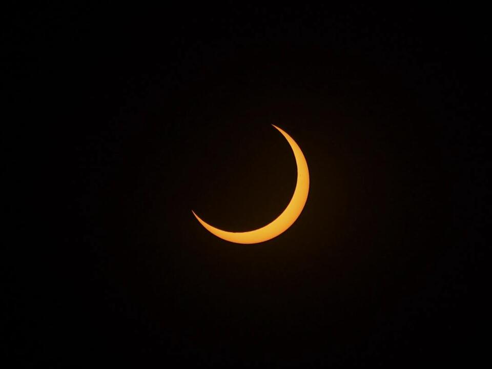 How to watch the solar eclipse on Twitch via NASA, Fortnite, and Minecraft