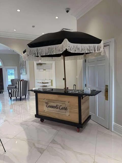 Yes, The Hudson Valley Now Has a Viral Cannoli Station - NewsBreak