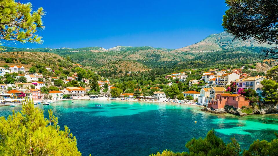 The 15 Cheapest Islands to Visit Right Now - NewsBreak